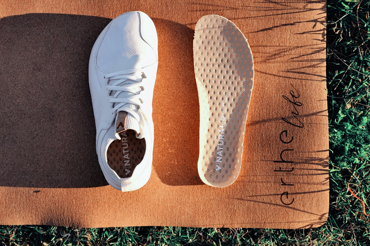 The Benefits of Going Barefoot and Wearing Barefoot Shoes – Erthe Life